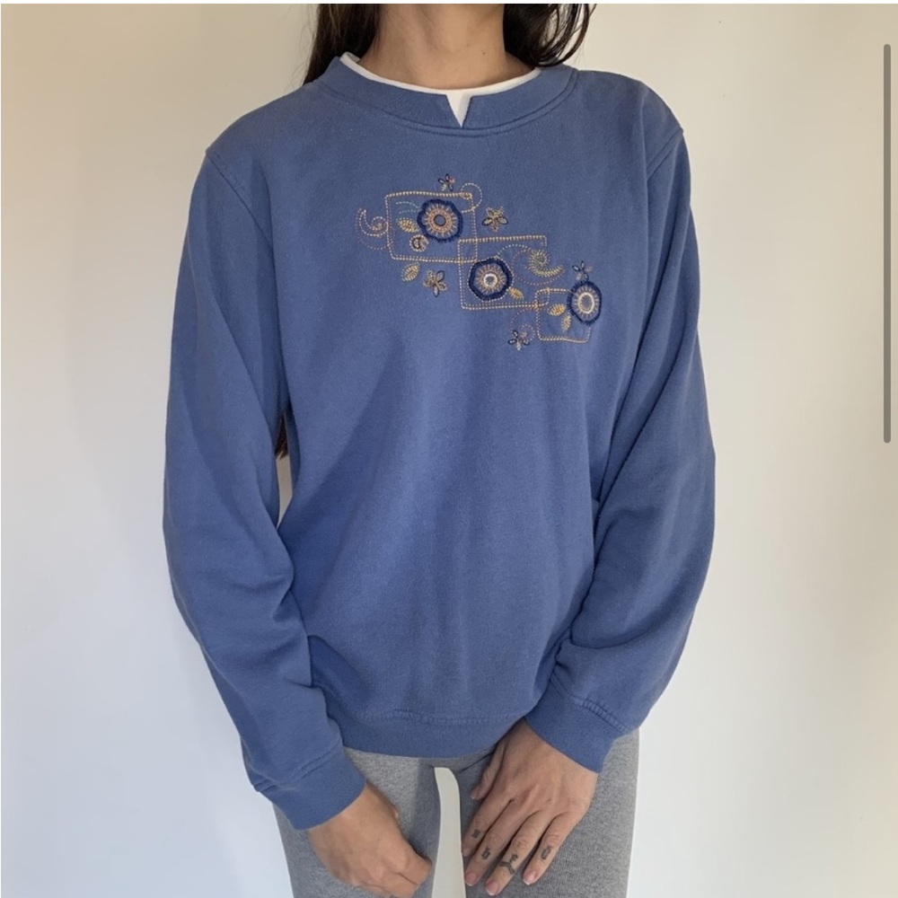 Baxter And Wells Vintage Embroidered Crewneck Sweatsh… - Gem